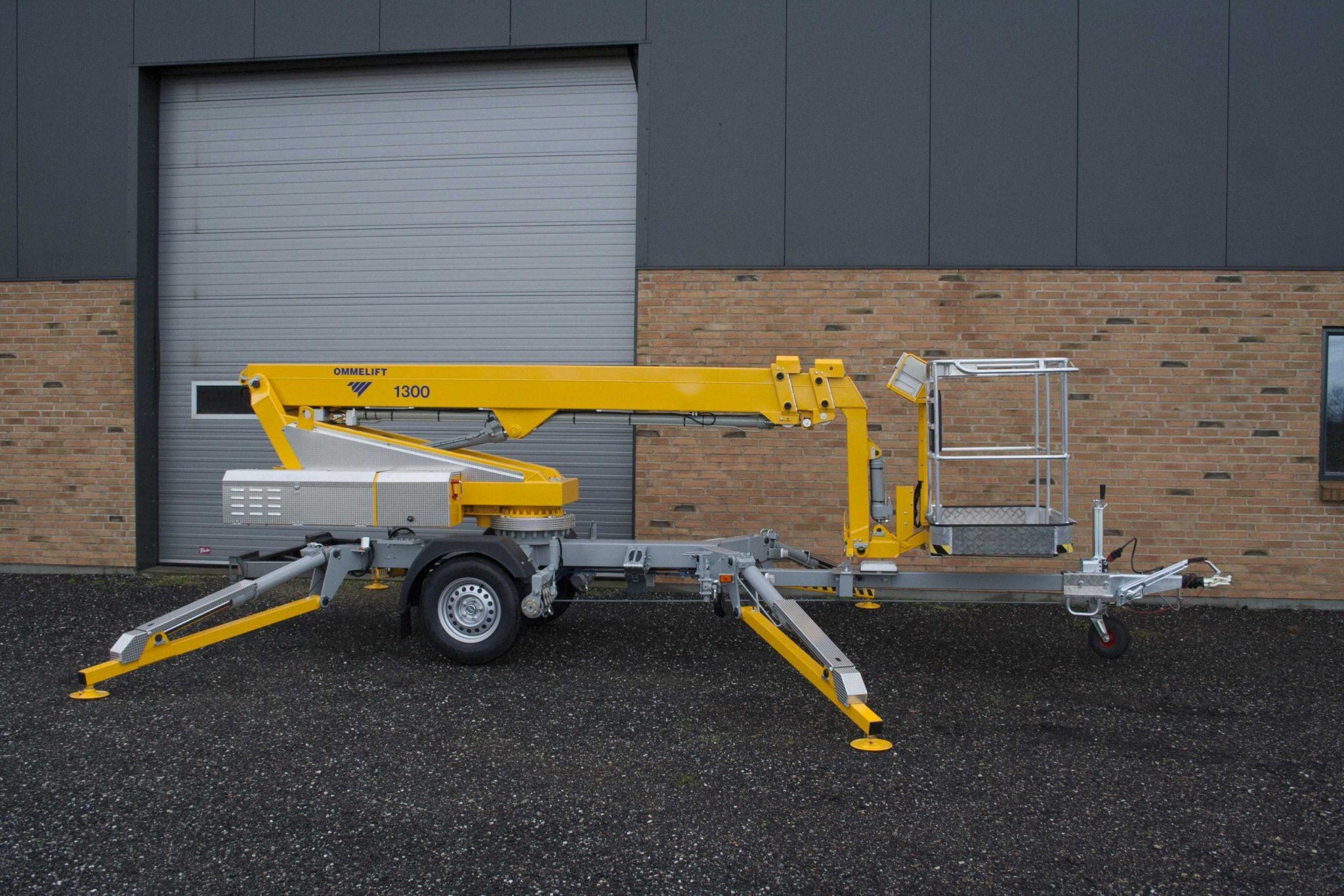 Ommelift 1300 E | Talhu oy